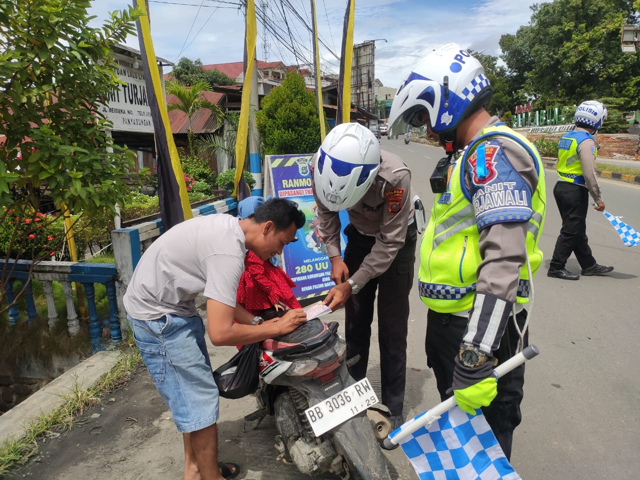 Polres Madina Gelar Operasi Zebra, Banyak Pengendara Terjaring Karena ...